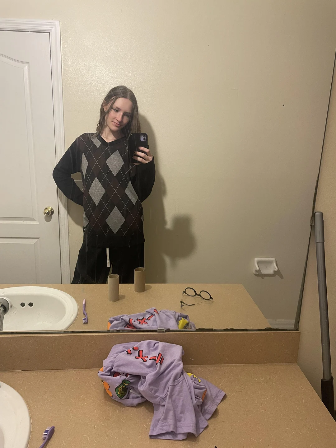 one week on E!! | Scrolller