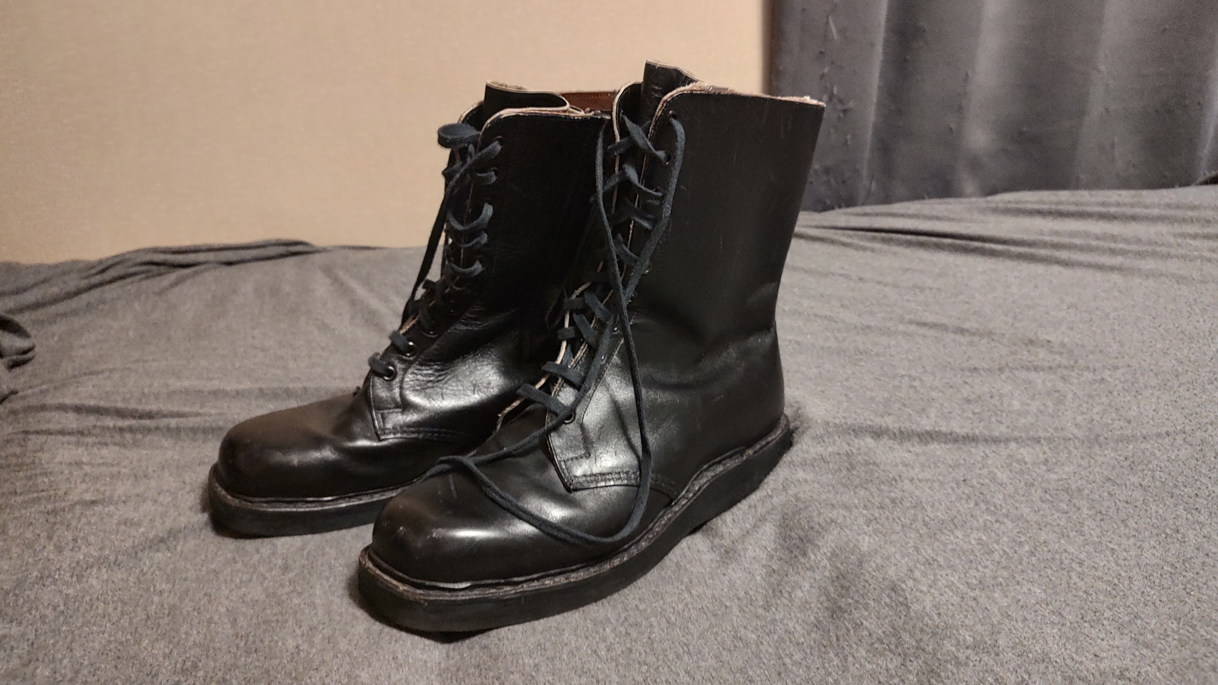 Discover more like Boots: Help IDing these military surplus boots? and Related Content | Scrolller