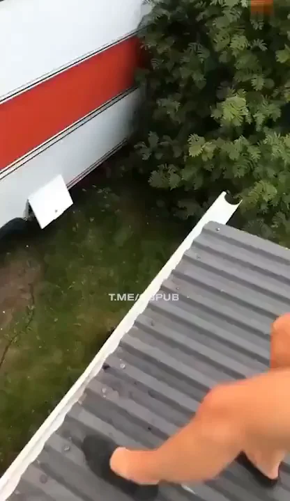 HMC while I jump the gap at the trailer park | Scrolller