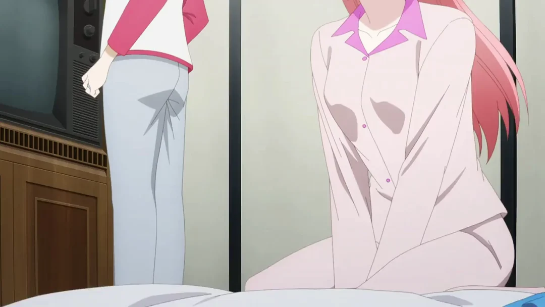 The struggles of a married couple at night [Tonikaku Kawaii S2] | Scrolller