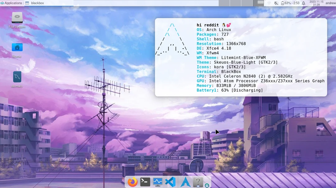 [XFCE] + Arch - Skeuos-Blue-Light theme / Kora icons / Cairo-Dock | Scrolller