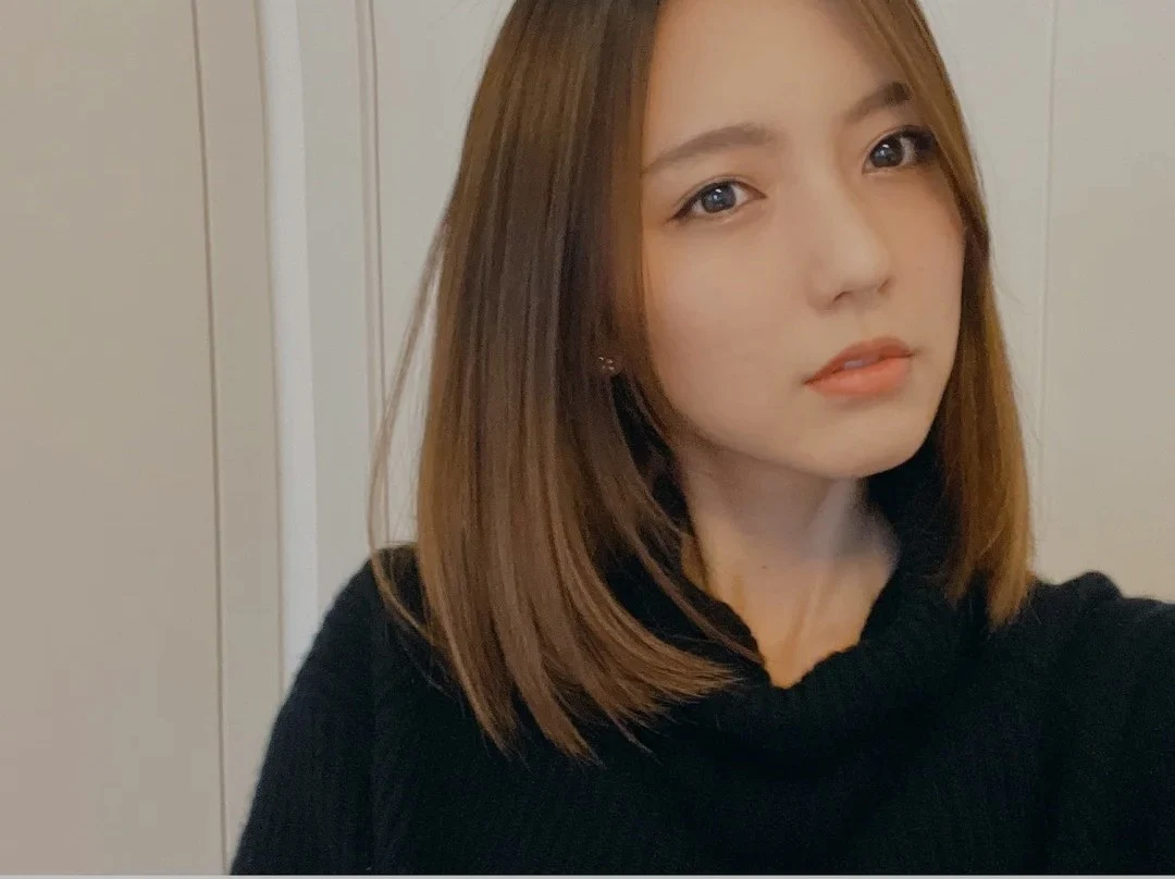 Erina Mano | Scrolller