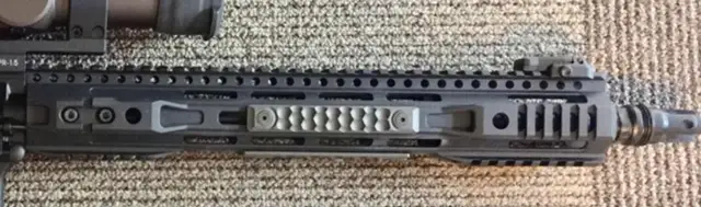 Handguard ID please | Scrolller
