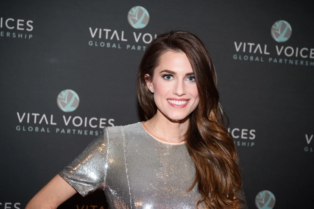 Allison Williams | Scrolller