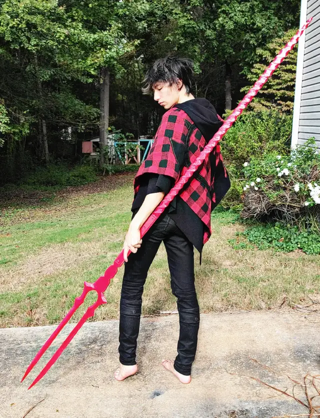 I made the spear of longinus in preparation for my rei cosplay! | Scrolller