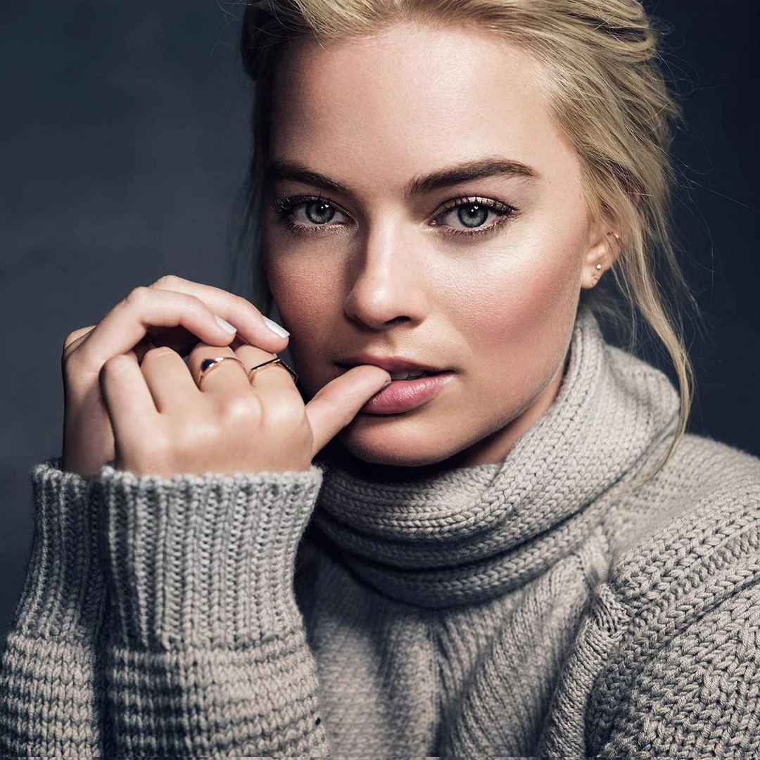 Mesmerizing Margot Shot by Patrick Fraser 2015 | Scrolller