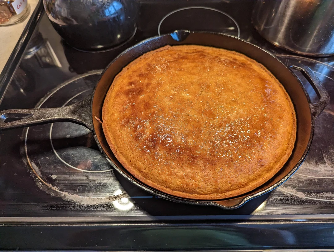 First time trying the cornbread in the CI, looks good so far! | Scrolller