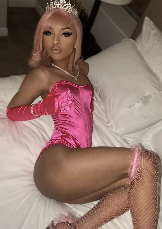 Drama queen 👸🏻 | Scrolller