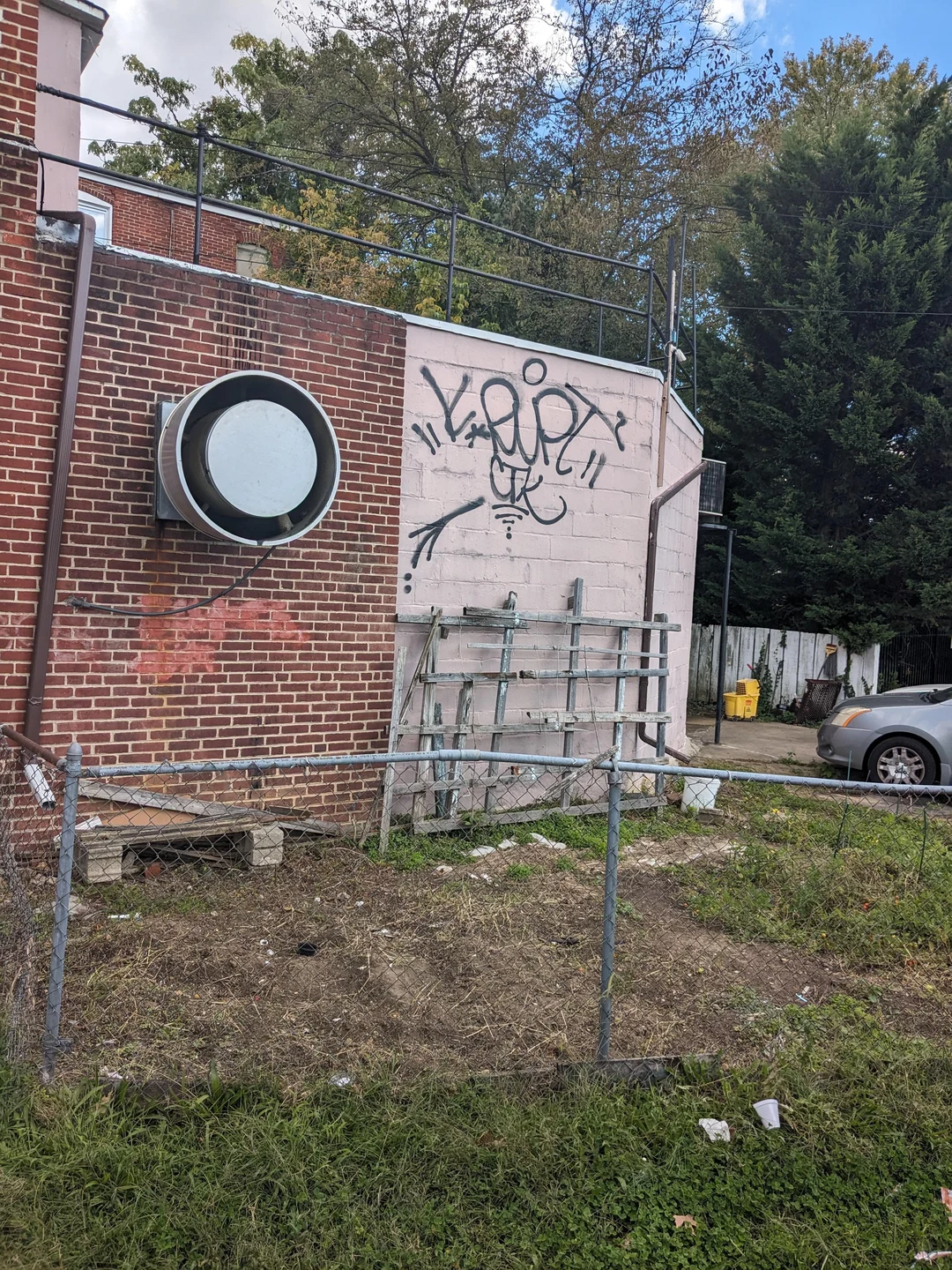 Discover more like Graffiti: What does this mean and Related Content | Scrolller