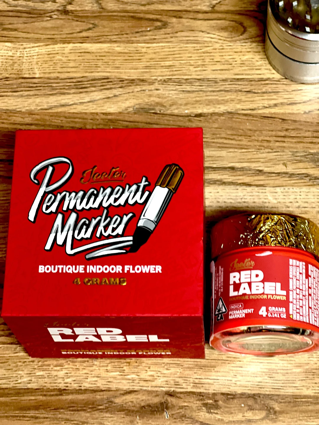 Nice packaging. Too bad ima throw the box away. | Scrolller