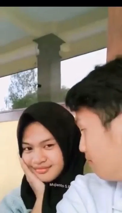 a very fine lady. | Scrolller