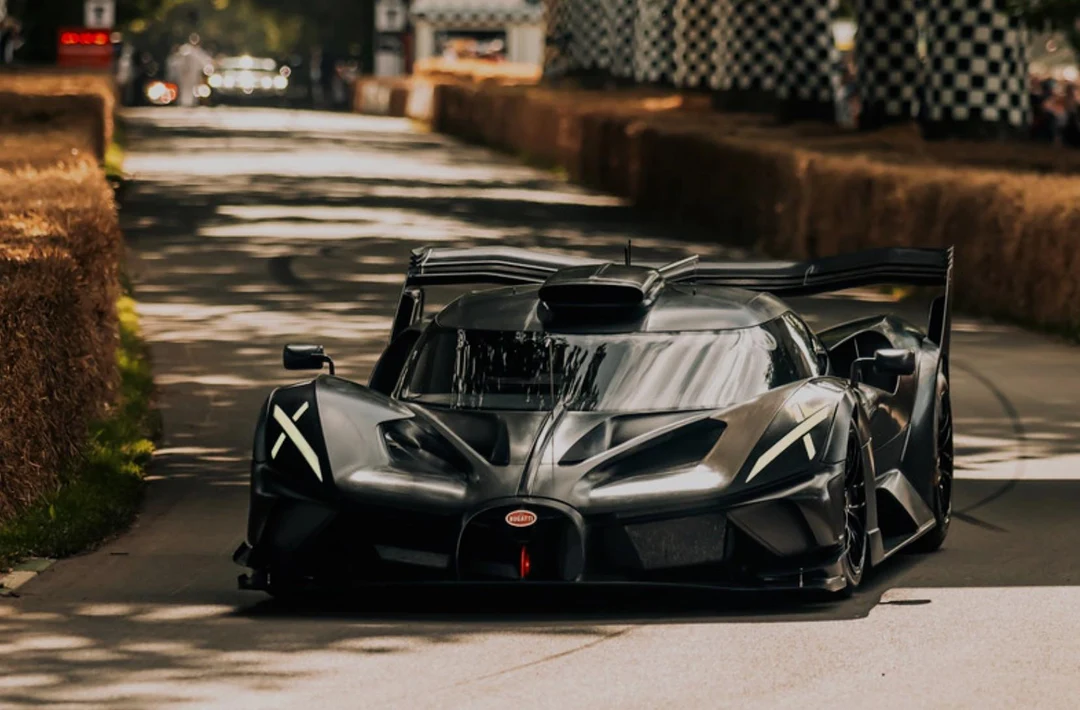 Bugatti Bolide at Goodwood Fos 2023 (1657x1090) | Scrolller