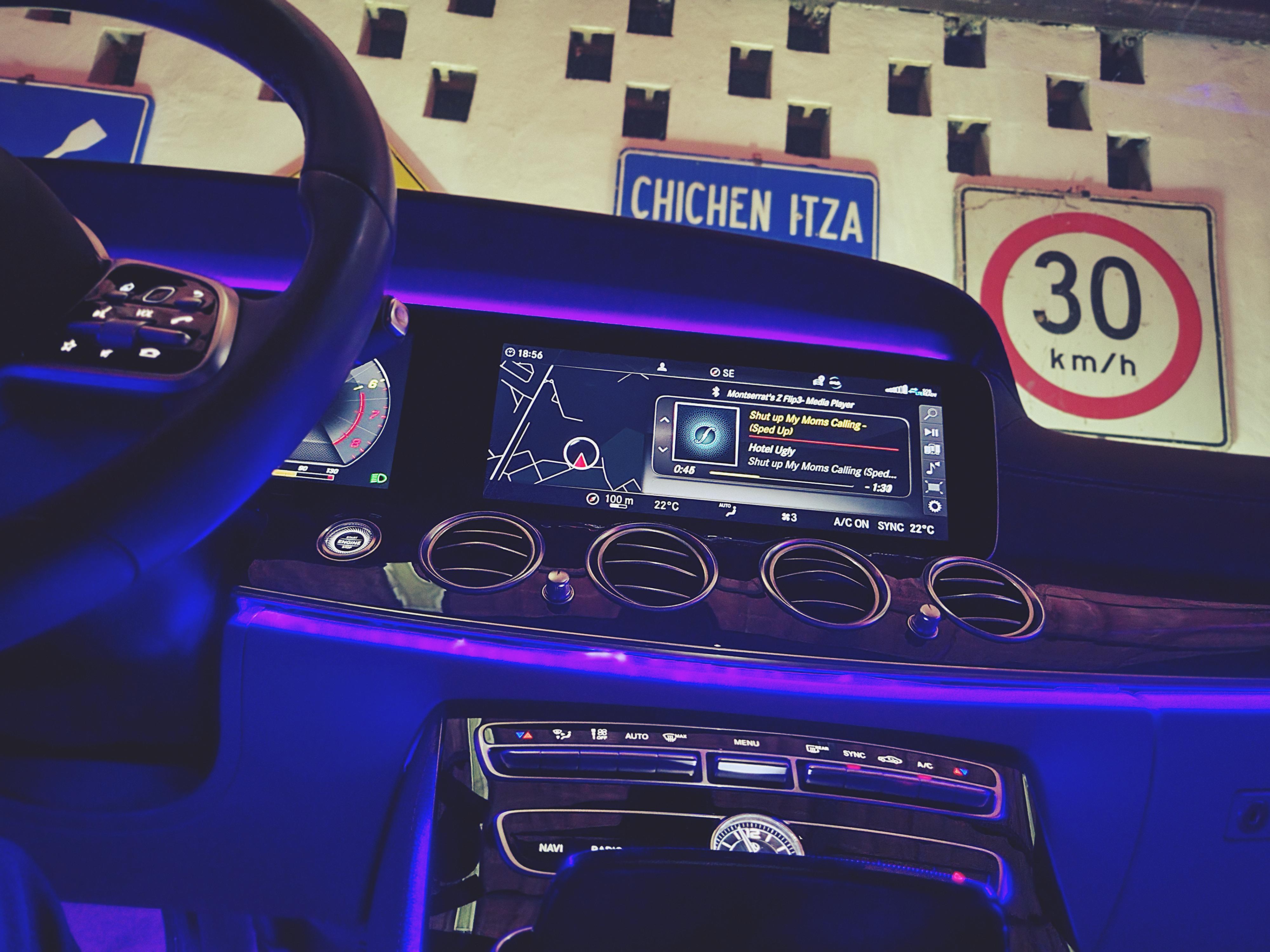 Mercedes | Scrolller