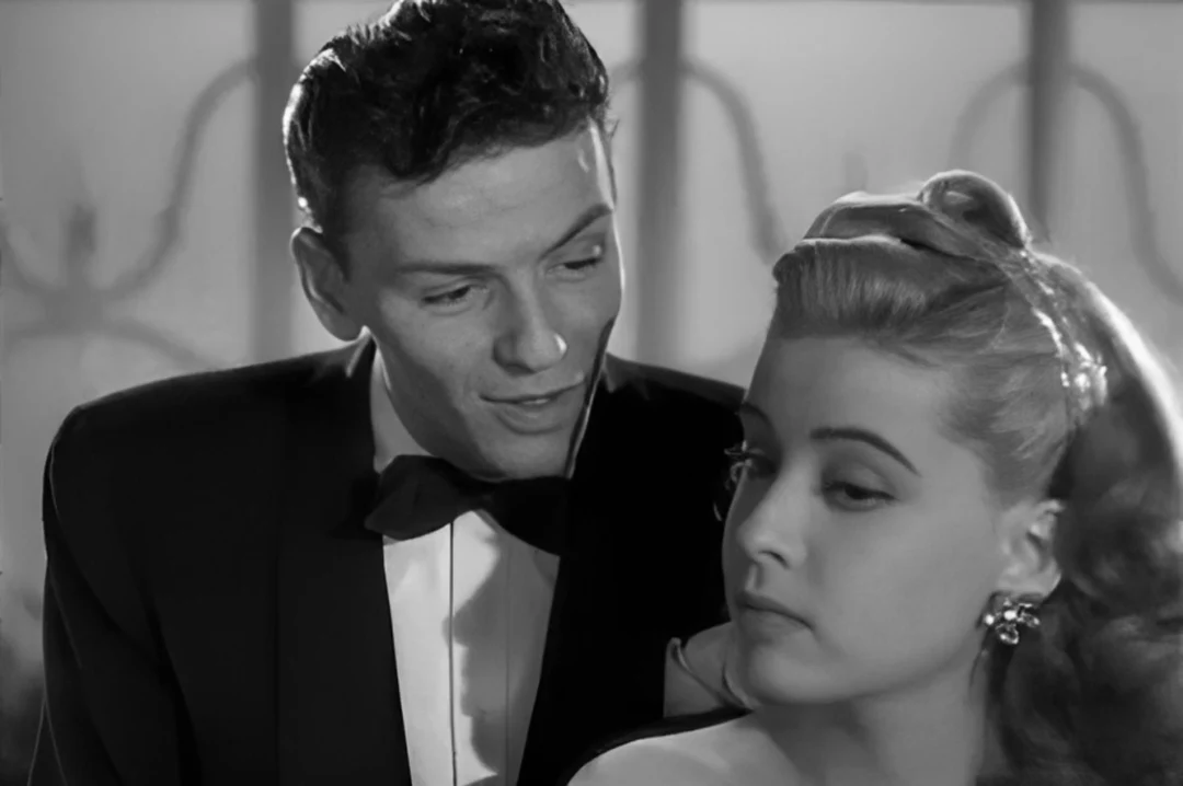 Frank Sinatra & Gloria DeHaven in 1944 | Scrolller