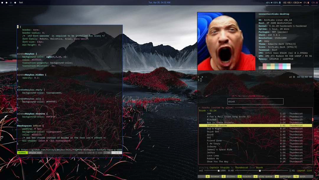 Discover more like Unixporn: [Sway] derek and Related Content | Scrolller