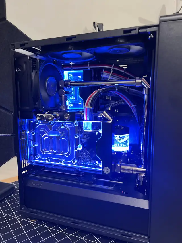 7800X3D,4090,Copper pipes | Scrolller