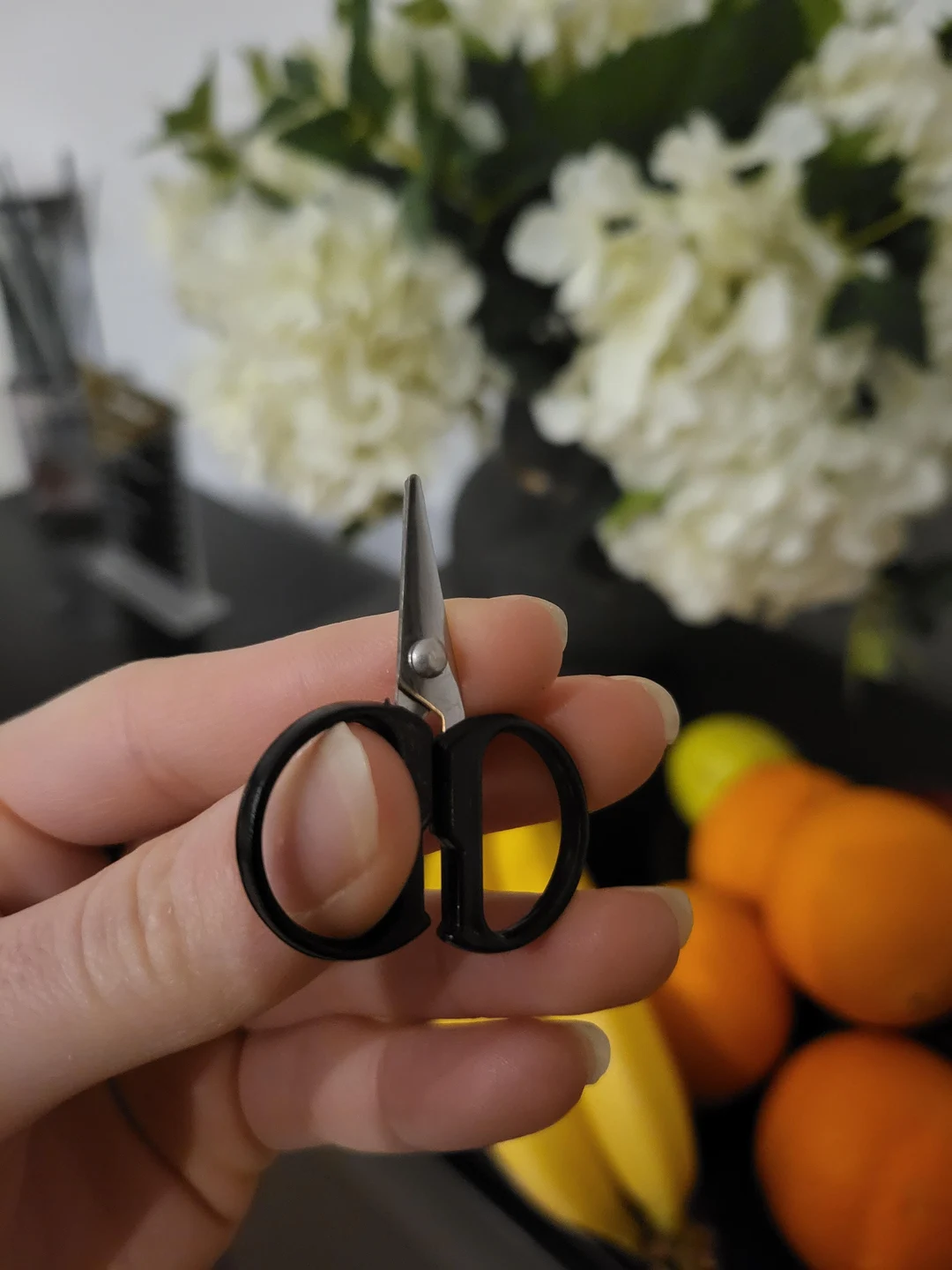 This very tiny scissor! | Scrolller