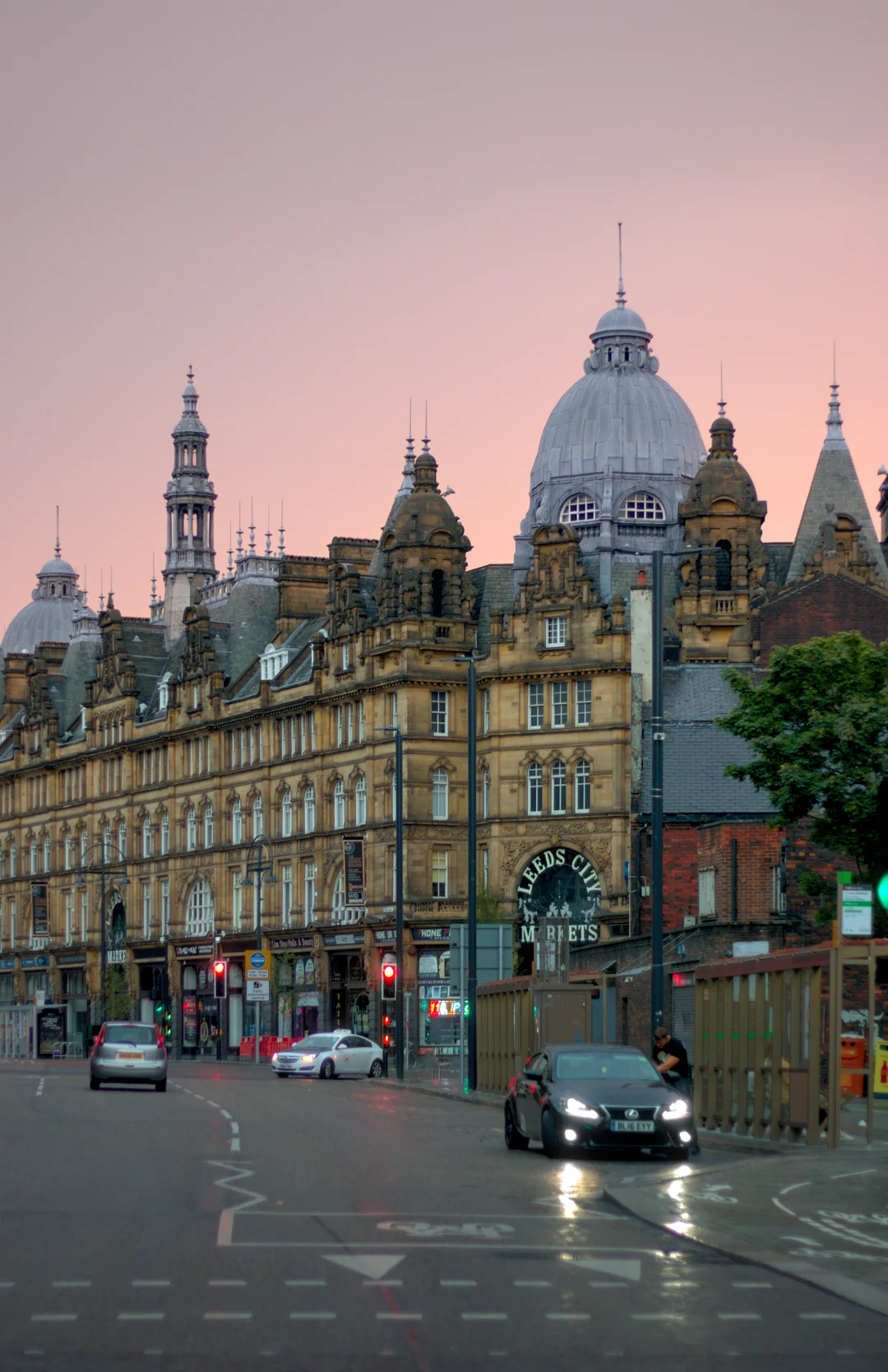 Welcome to Leeds | Scrolller