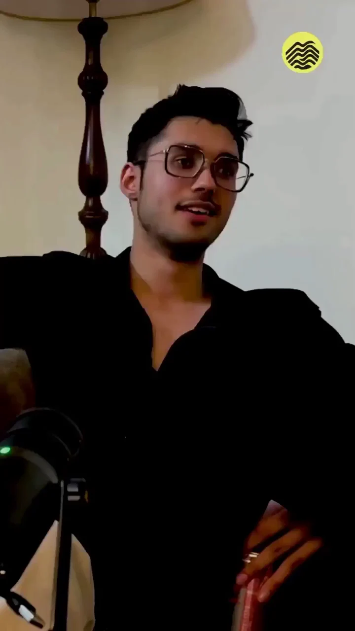 Shit went from 100 to 1000 real quick | Scrolller