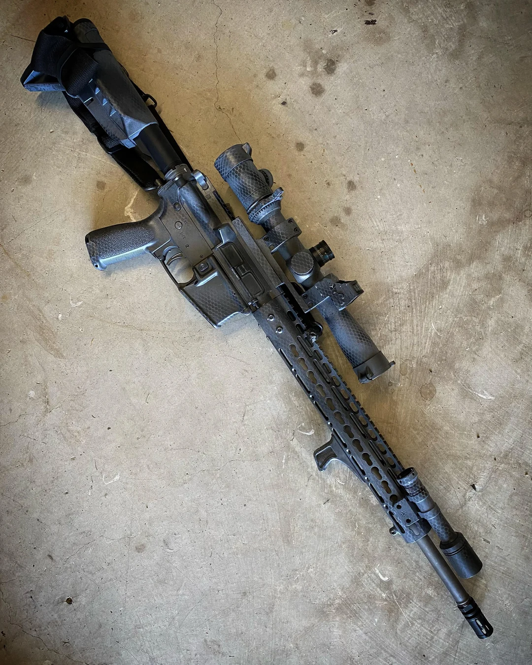 Finally painted the optics and light to match the gat. | Scrolller