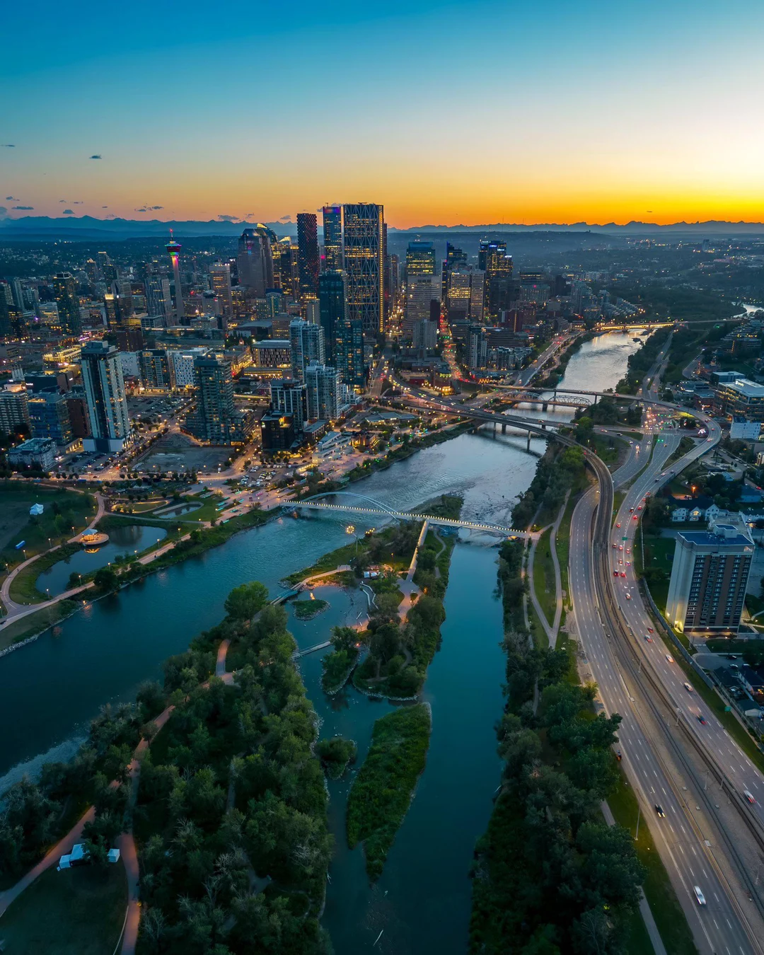 Calgary, Alberta, 🇨🇦 | Scrolller
