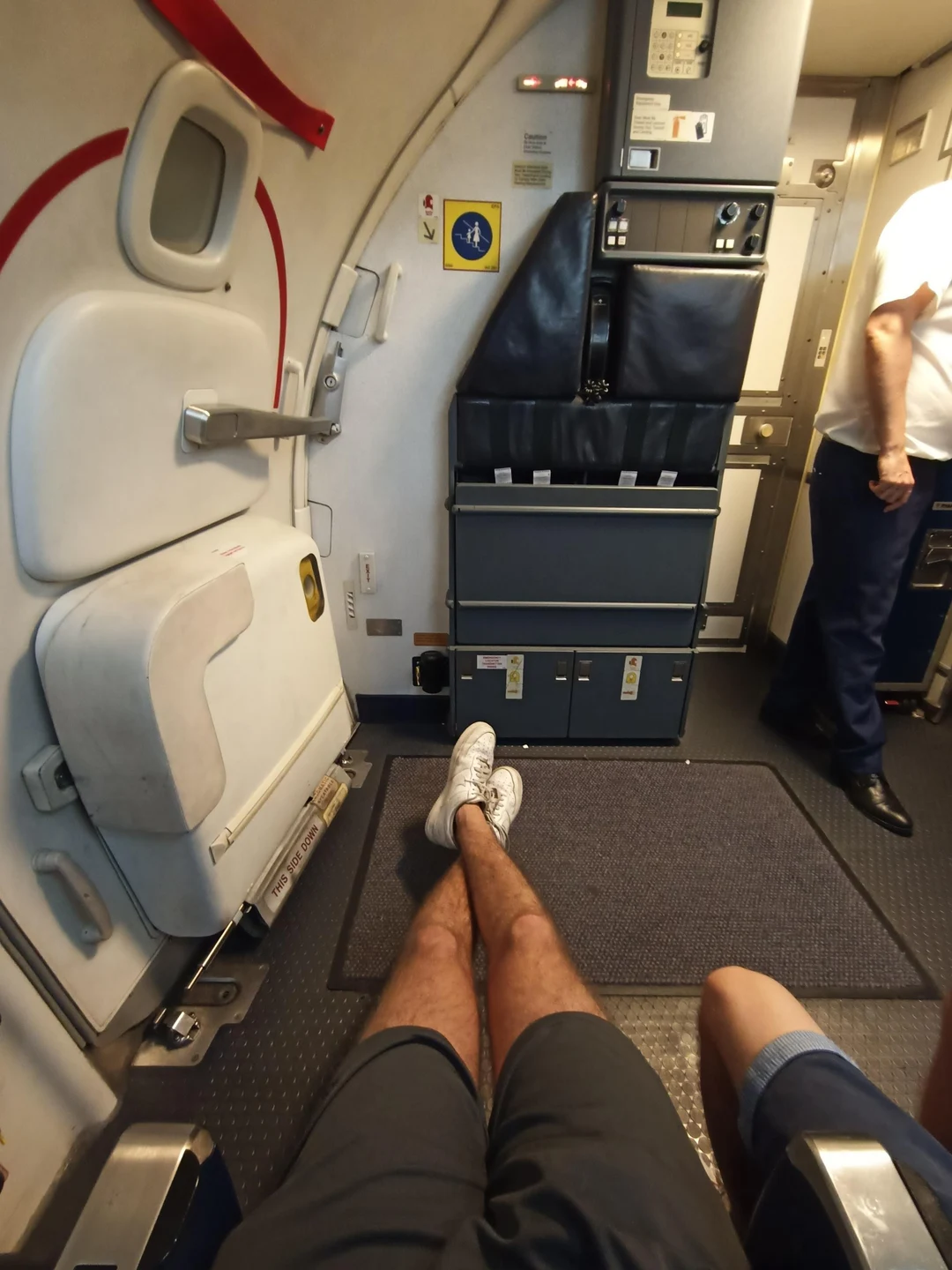 Random seating got me in the first row | Scrolller