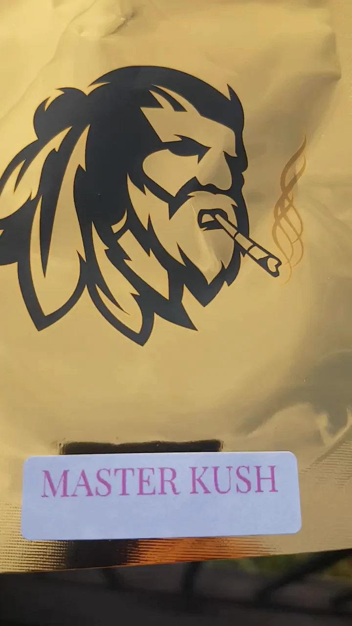 Master Kush | Scrolller