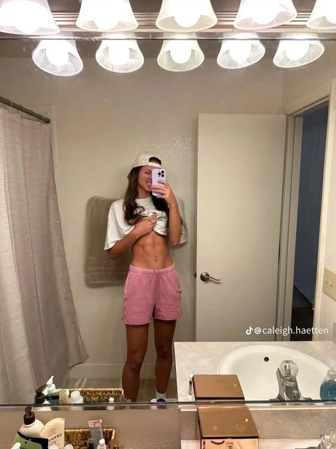 Backwards hat and abs | Scrolller