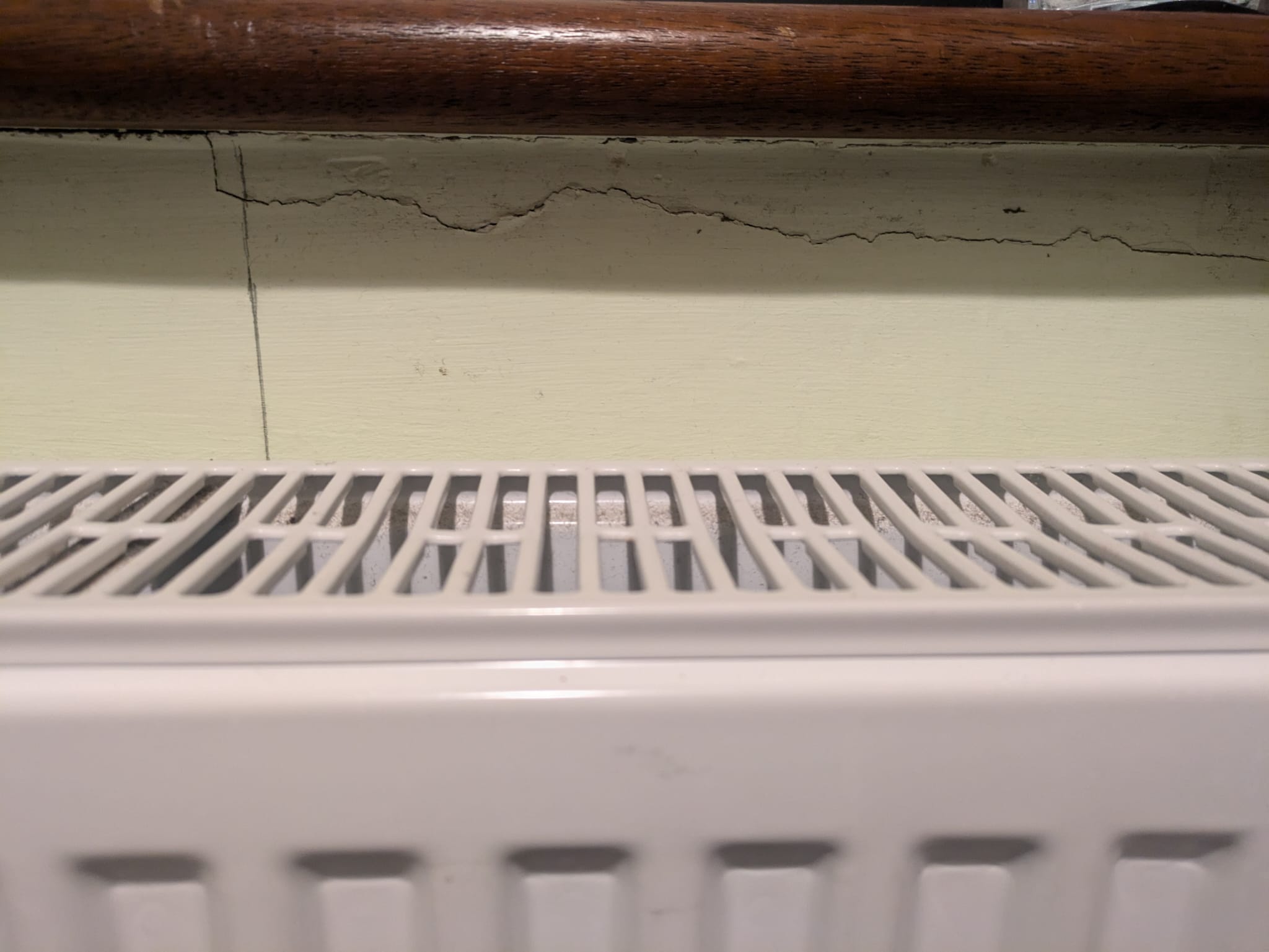 Cracks in ceiling of all rooms upstairs | Scrolller