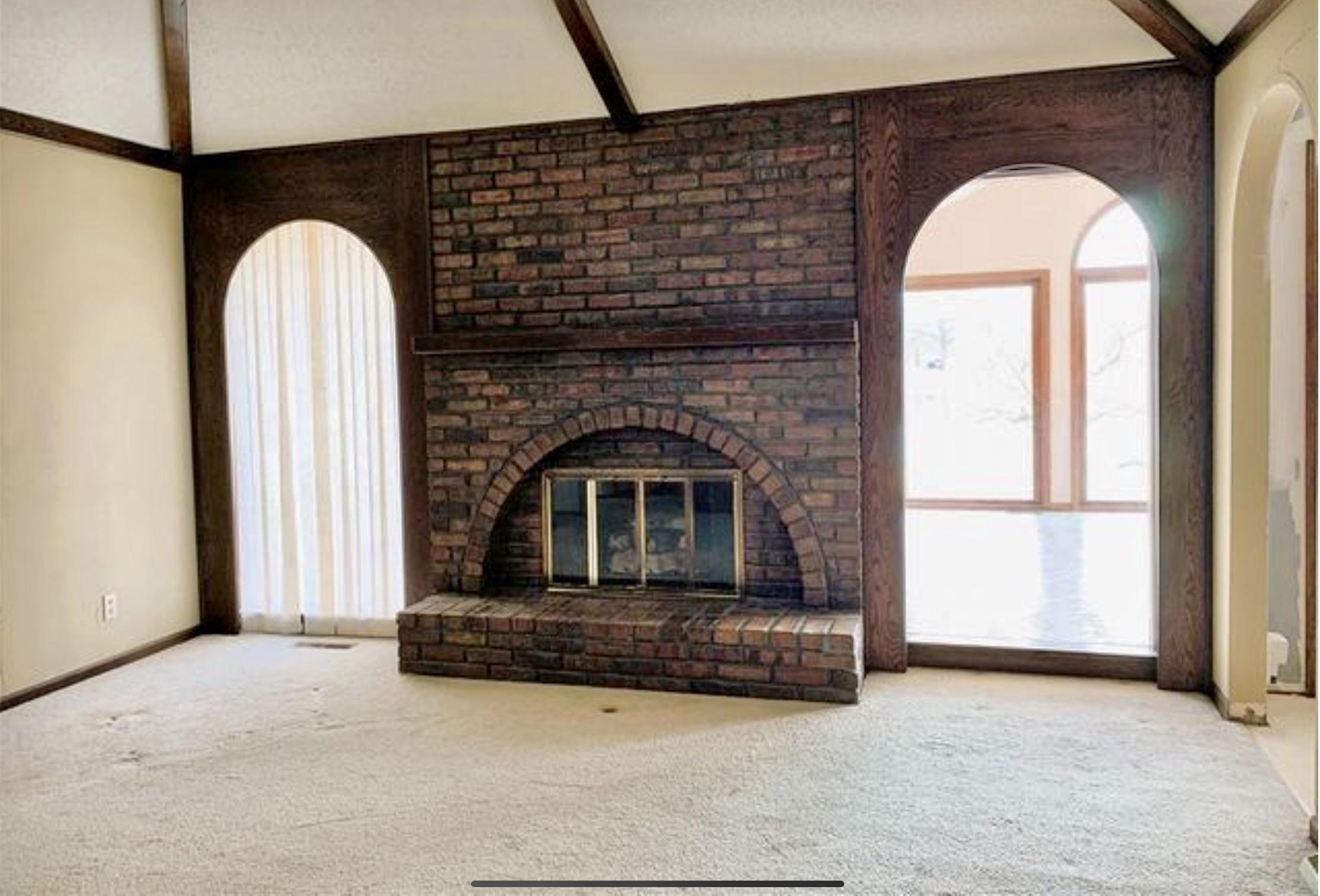 Fireplace wall | Scrolller