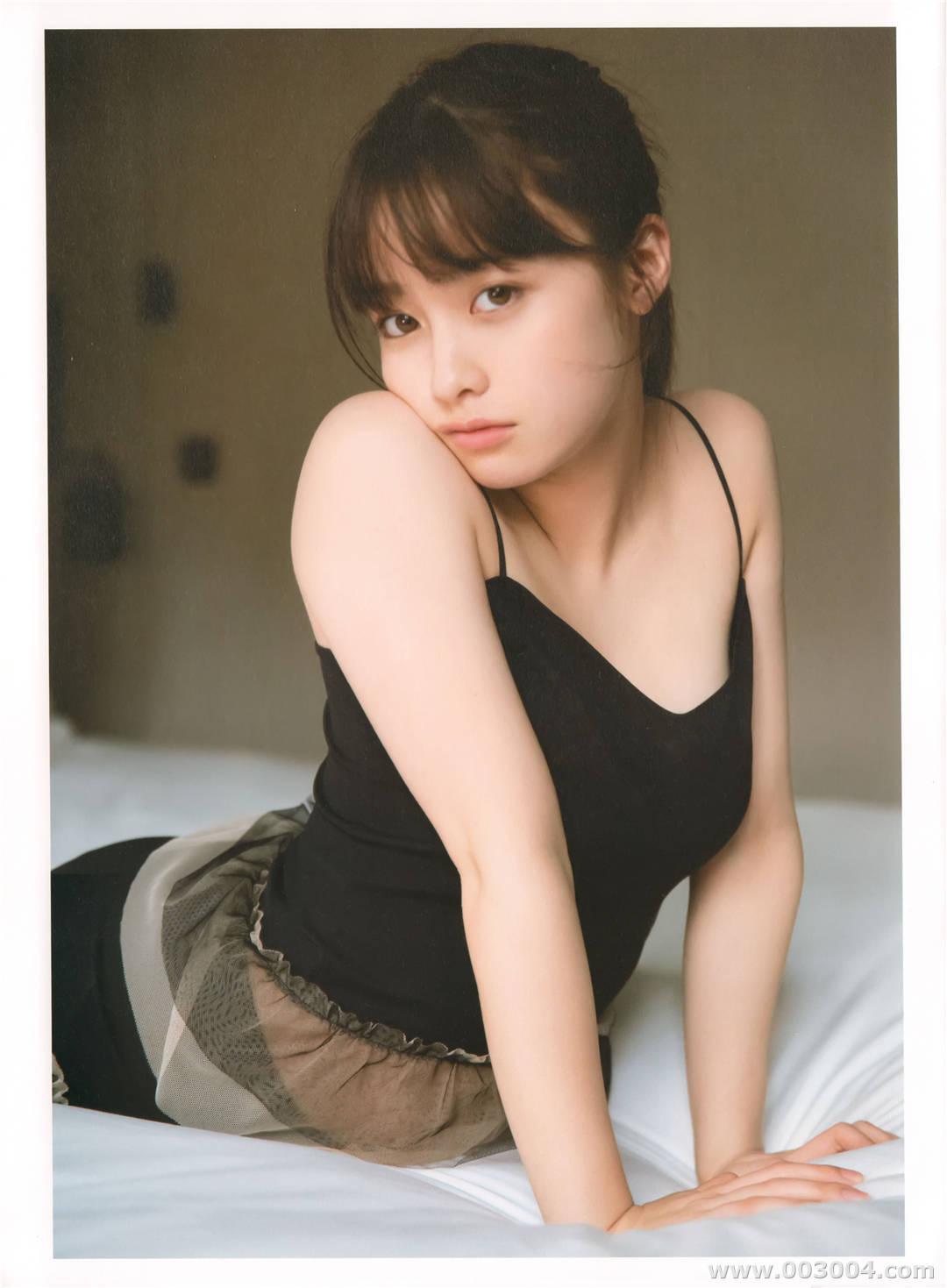 Kanna Hashimoto | Scrolller