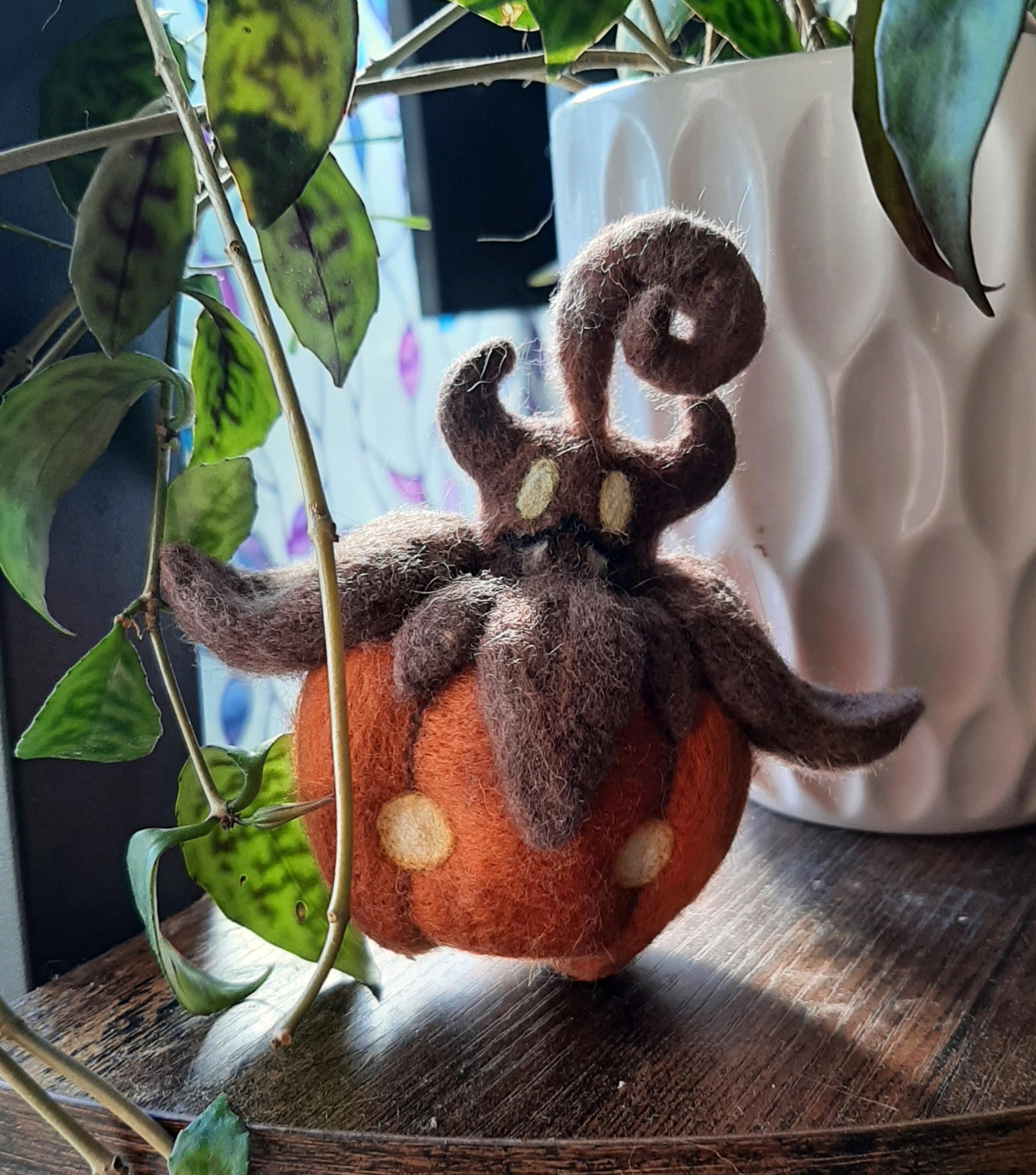 Needle Felt Pumpkaboo (OC) | Scrolller
