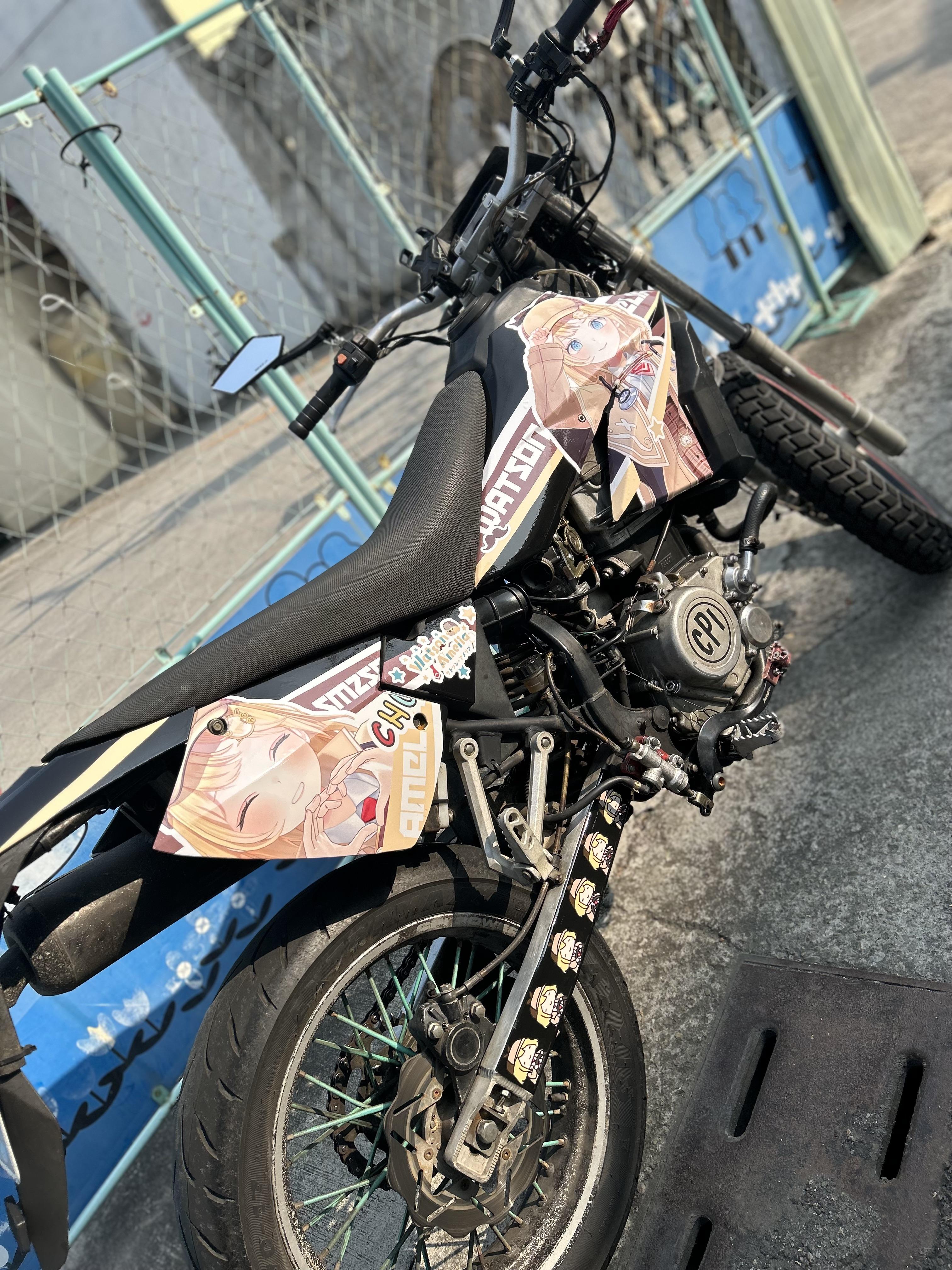 DIY Ame Itasha | Scrolller