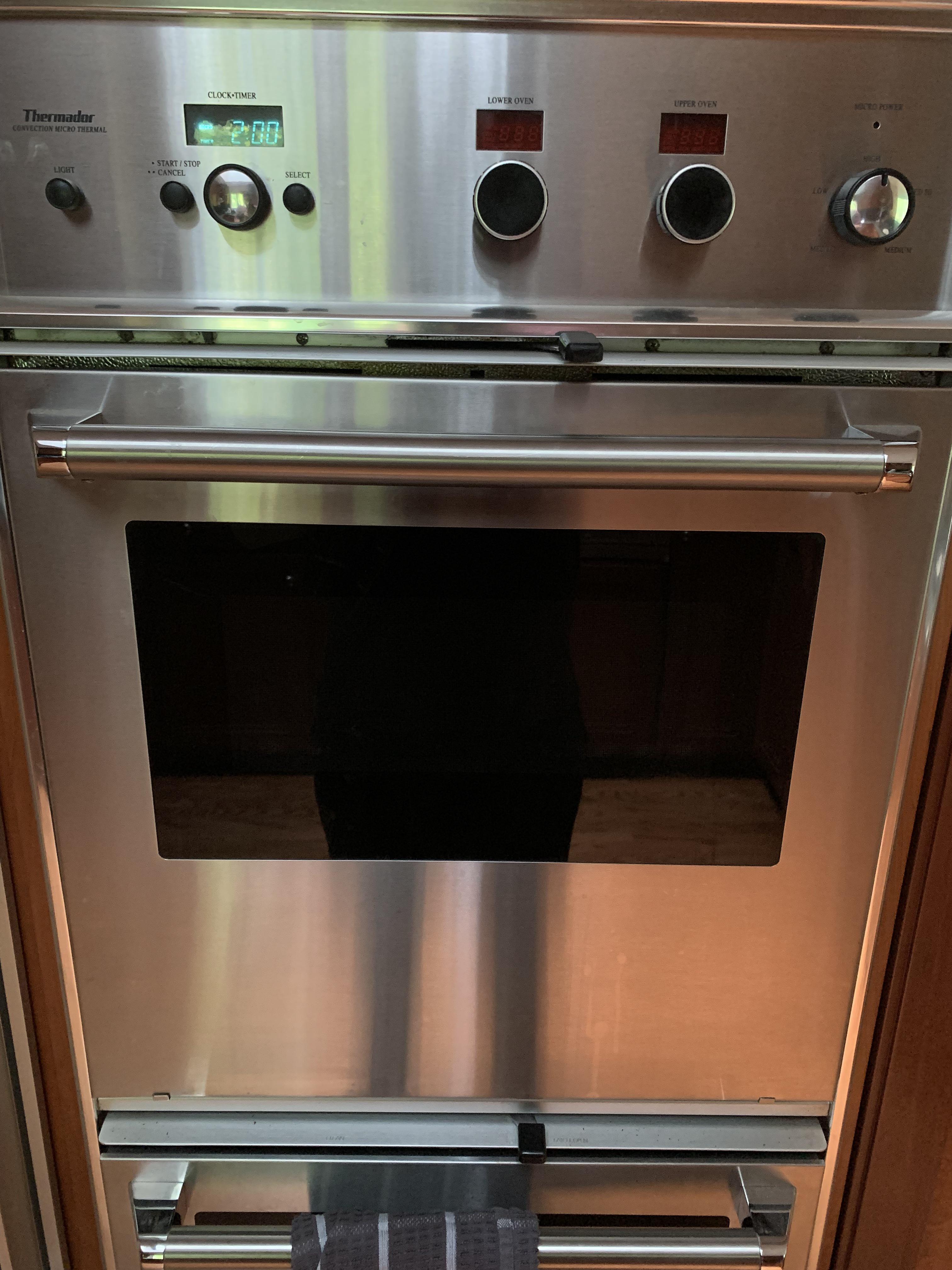 OLD MICROWAVE OVEN??? | Scrolller