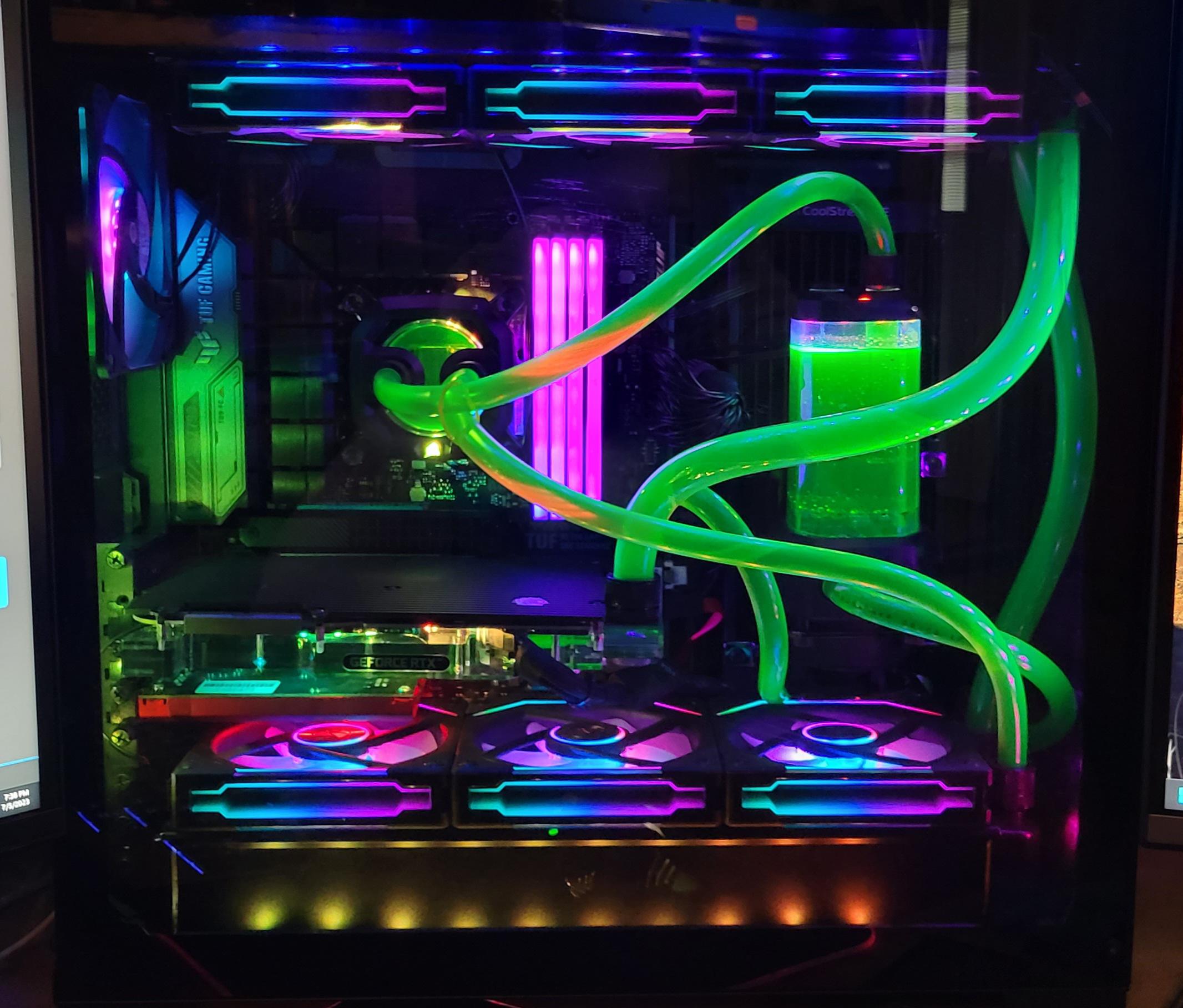 She's finally done bois, don't mind the zip tie 😬 | Scrolller