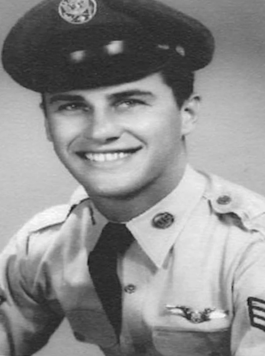 Bob Ross an Airman in the US Air force, early 1960s | Scrolller