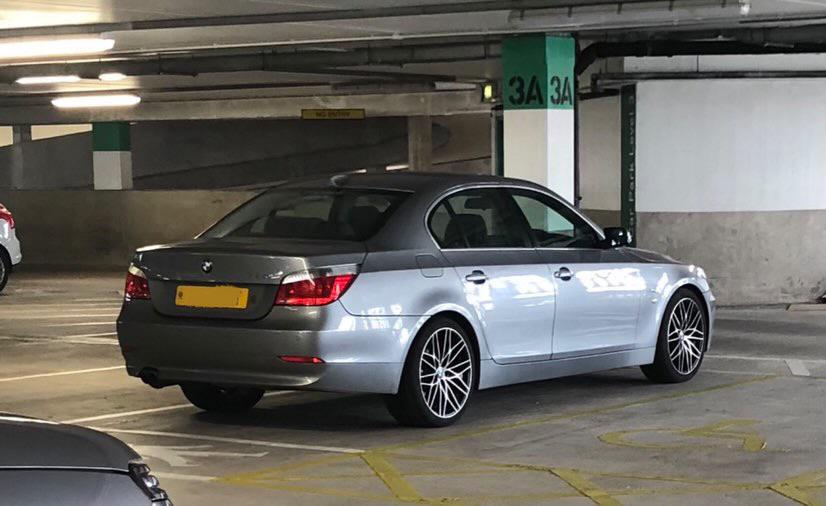 My dads BMW E60 545i SMG | Scrolller