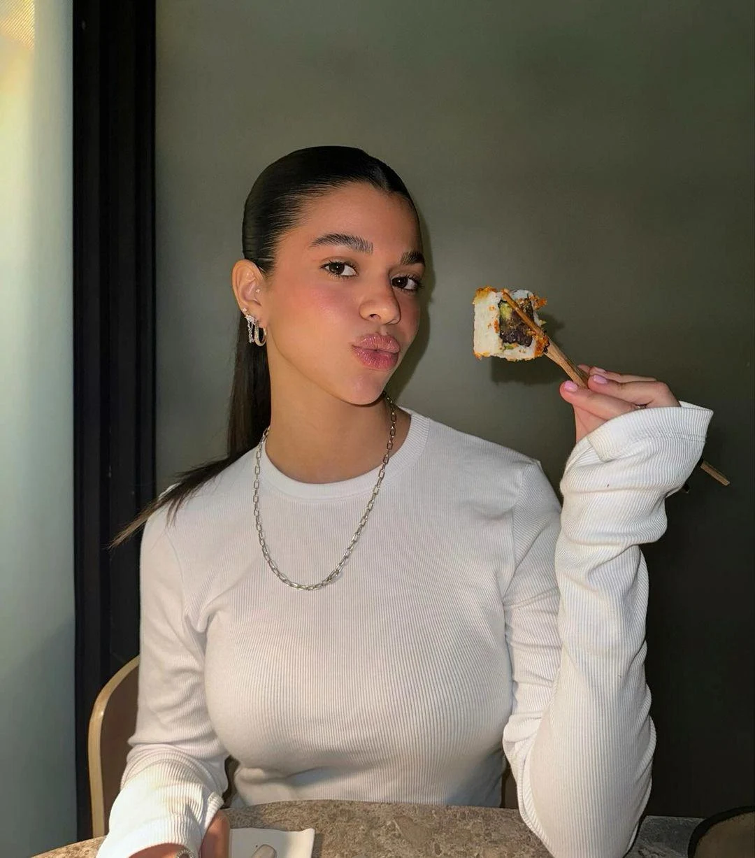 Shoval Belgil | Scrolller