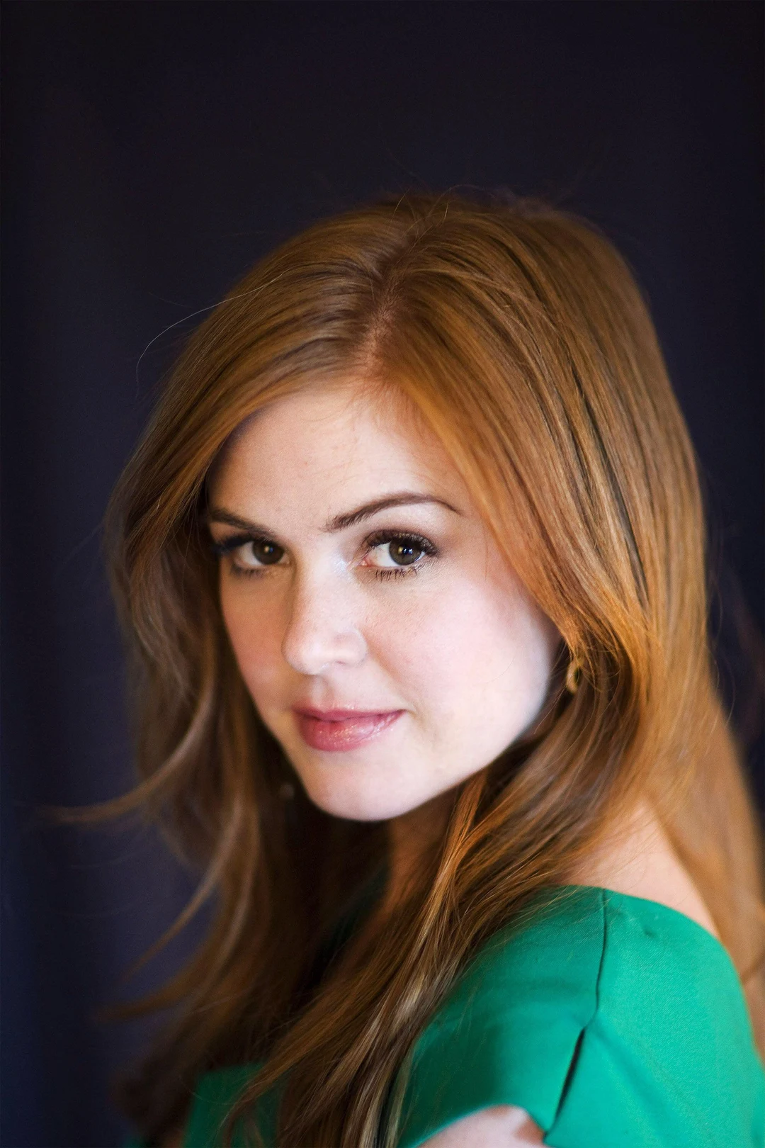 Isla Fisher | Scrolller