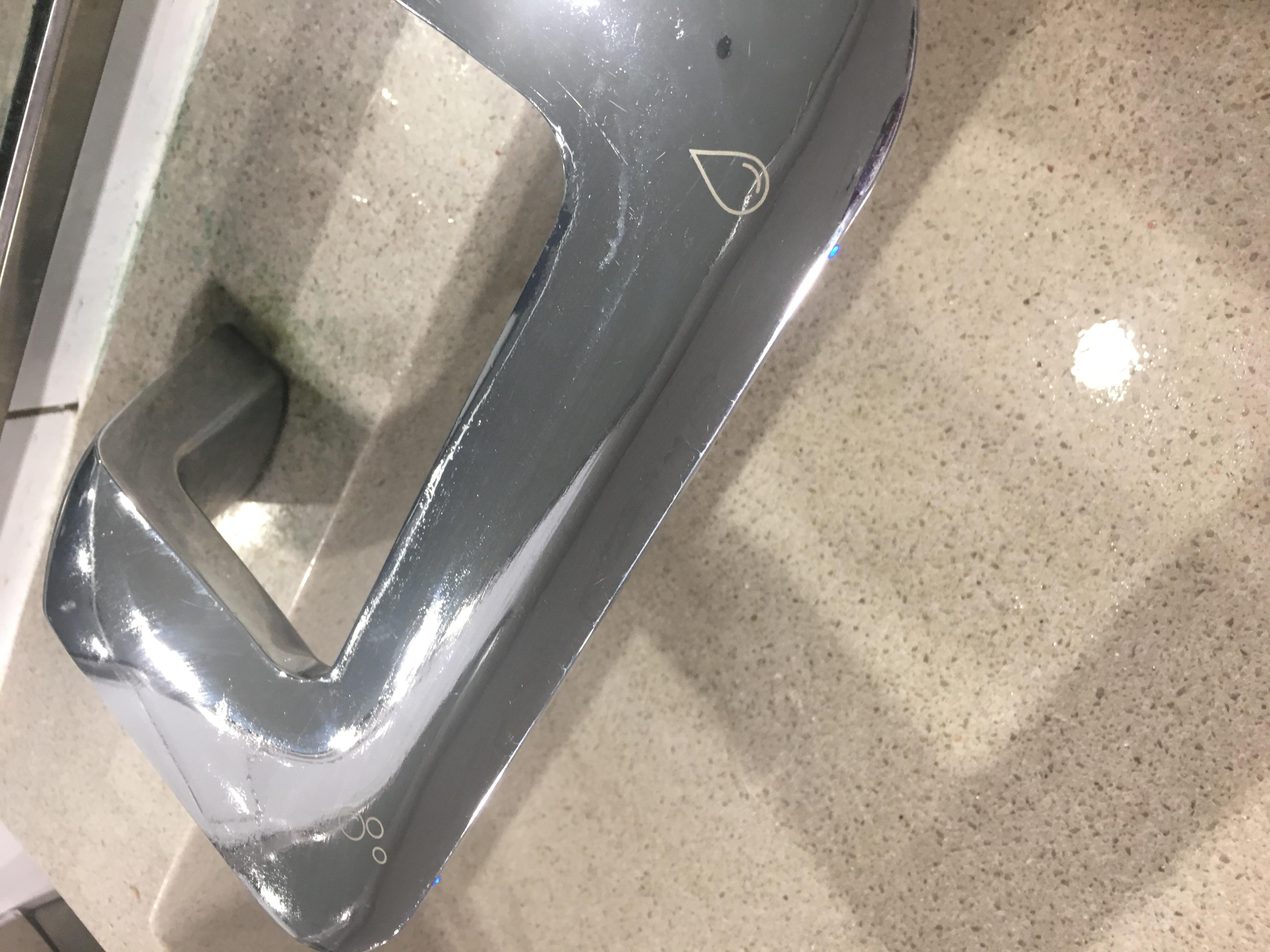 This sink that dispenses both water and soap through the tap | Scrolller