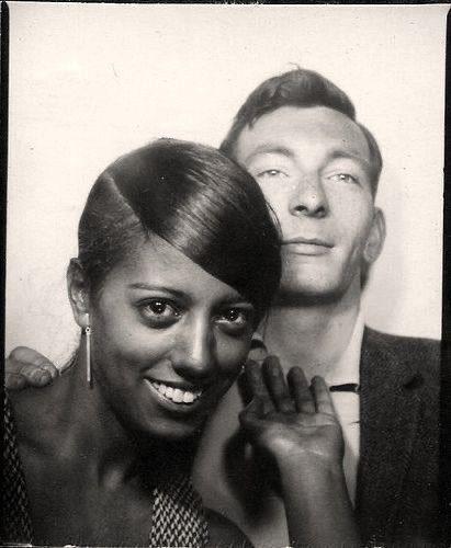 Picture of a couple, made in a photobooth in the 1960s | Scrolller