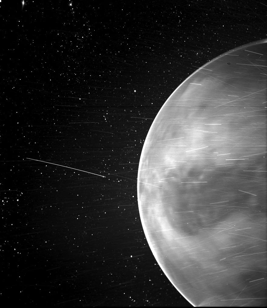 A Venus Flyby | Scrolller