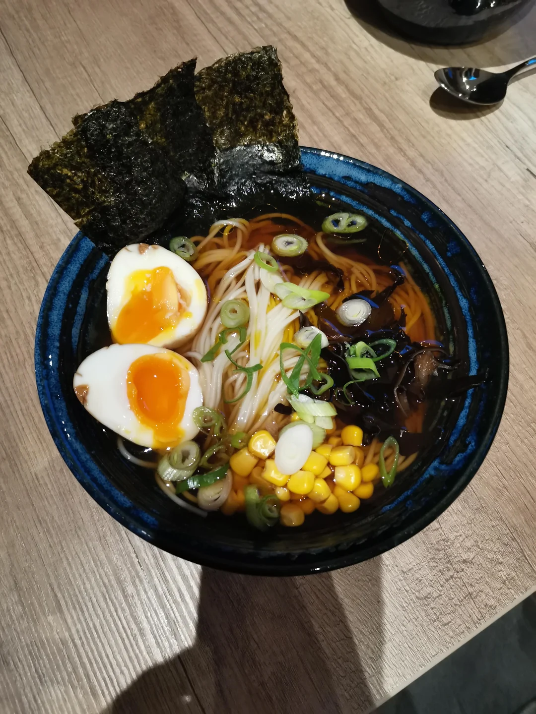 Made a recipe from Miwa's Japanese cooking on yt. Best Ramen I ever made myself in 20 mins ...