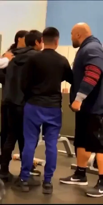 An unstoppable force meets a laughably movable object | Scrolller