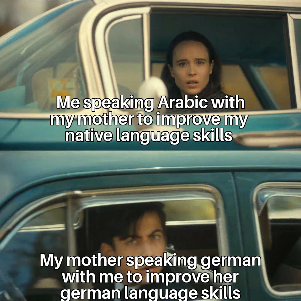 Must be one weird conversation form the bystander view. | Scrolller