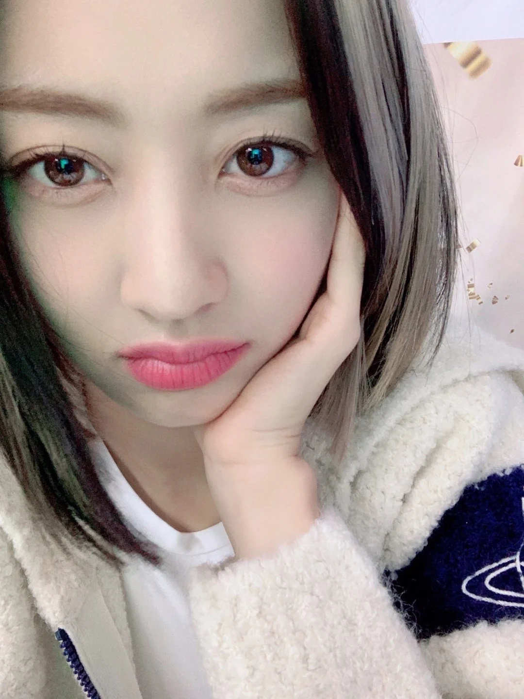 221015 Jihyo | Scrolller