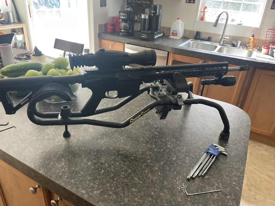 Better illuminator placement | Scrolller