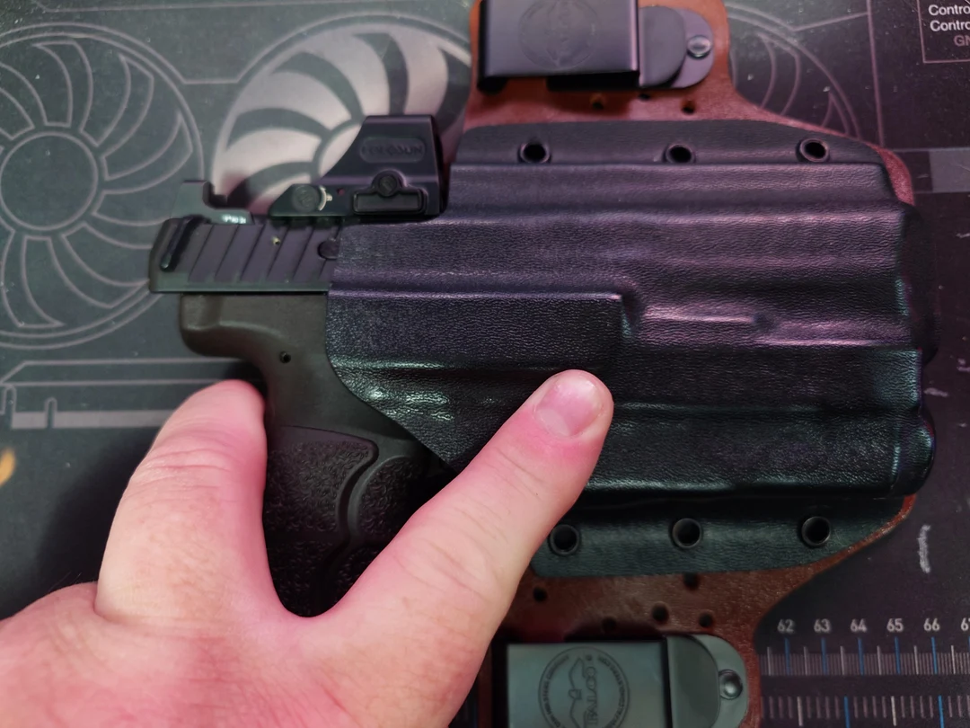 Holster help | Scrolller