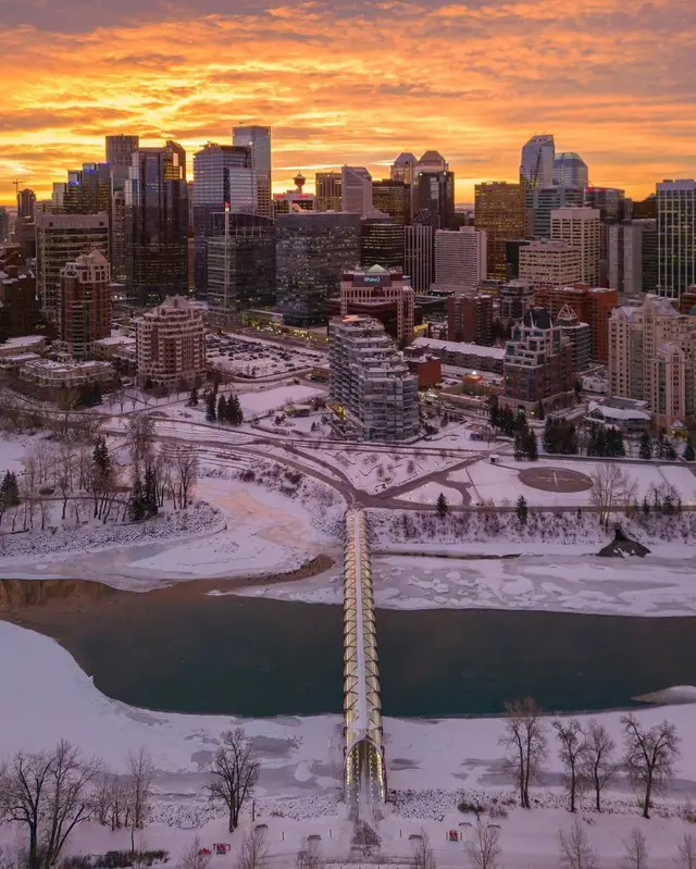 Calgary Canada Winter Sky | Scrolller