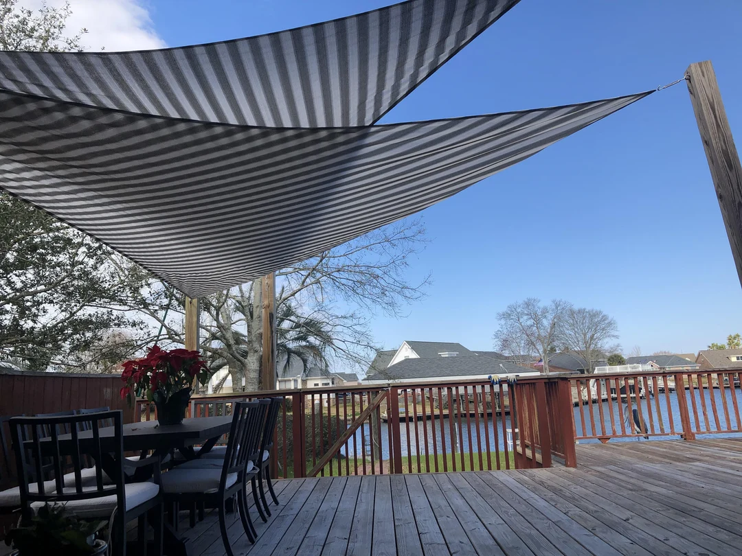 At my great aunt’s new lakefront house, and this is the back porch view. | Scrolller